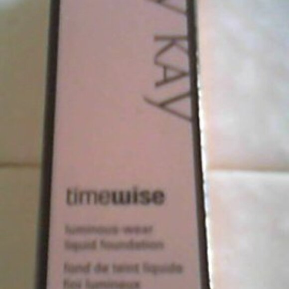 Mary Kay | Makeup | Mary Kay Timewise Luminouswear Liquid Foundation ...